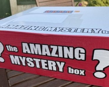 WWE Amazing Mystery Box Review: The Ultimate Fan Box