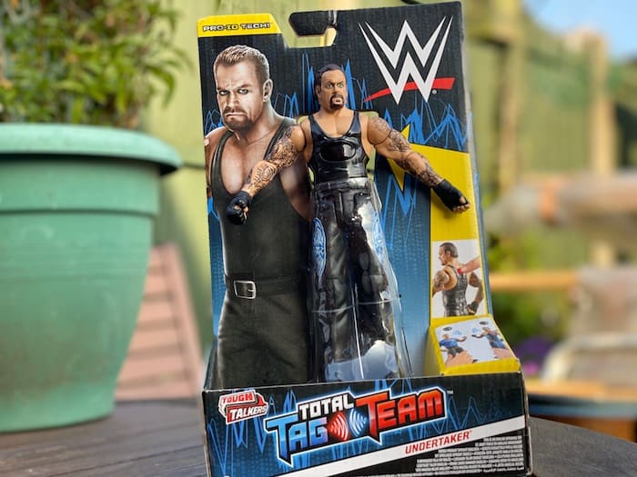 WWE Amazing Mystery Box Review: The Ultimate Fan Box