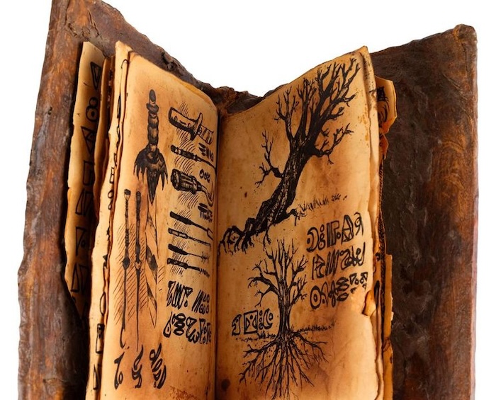 ICONIC Horror Props to Go Under the Hammer